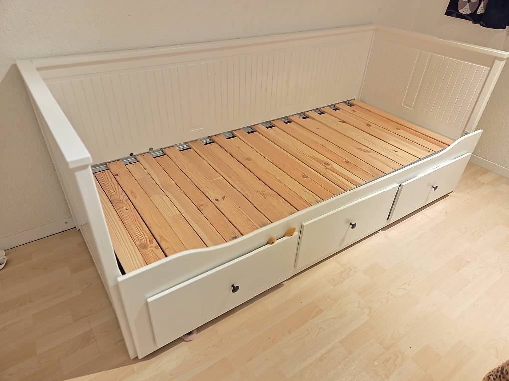 IKEA HEMNES Tagesbett im Kanton Luzern - tutti.ch