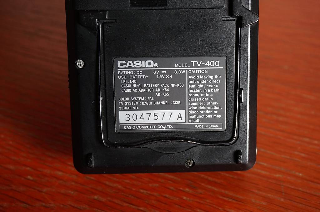 Casio TV-400 Pocket Color Television im Kanton Zürich - tutti.ch