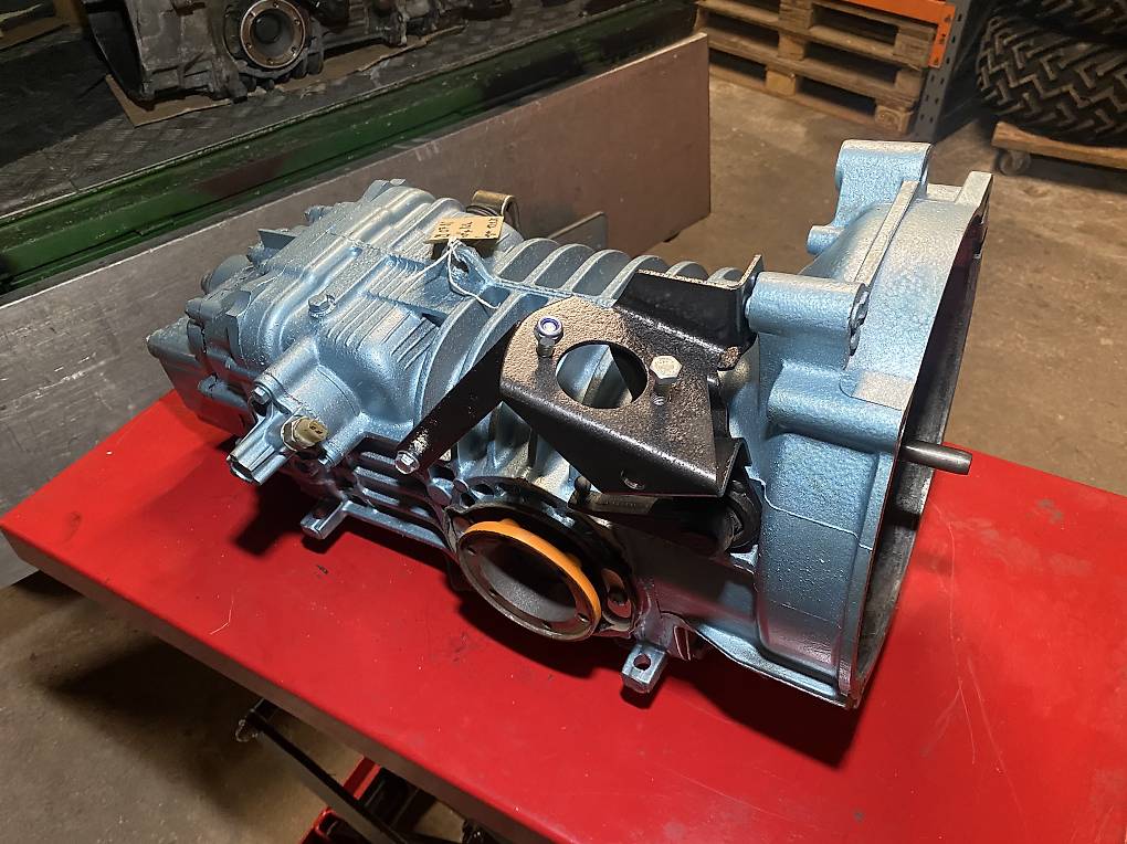 VW Typ2 T3 Leih- Getriebe für 2WD SR Motor AGT im Kanton Bern - tutti.ch