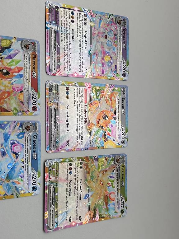 Prismatic Evolutions EX Set EN im Kanton Aargau - tutti.ch