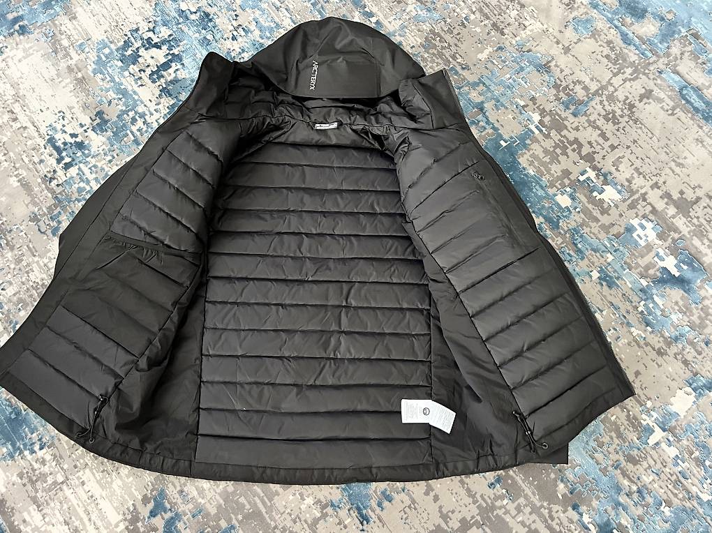 Arcteryx SOLANO DOWN HOODY WOMEN'S im Kanton St. Gallen - tutti.ch