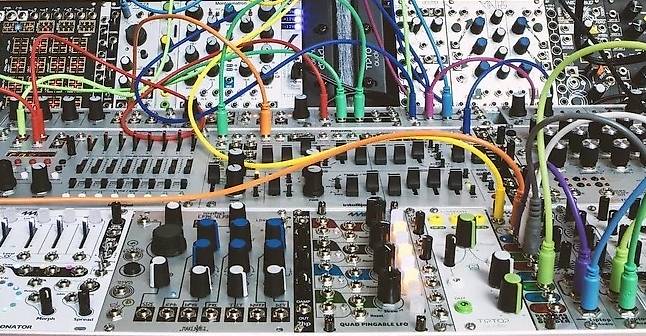 Eurorack modules Make Noise, Jomox, Squarp, Doepfer im Kanton Waadt ...