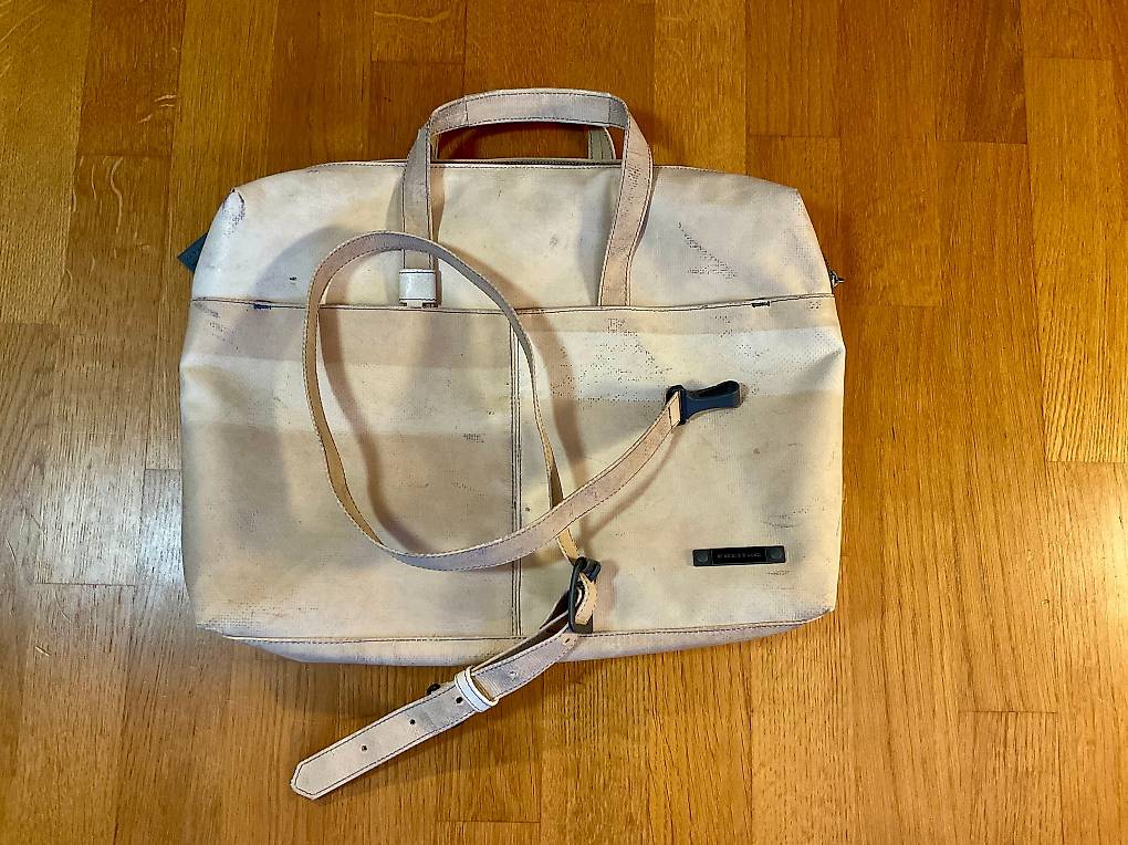 Freitag Reference Tasche - Modell: Hoffmann R523 in Ecru im Kanton Bern ...