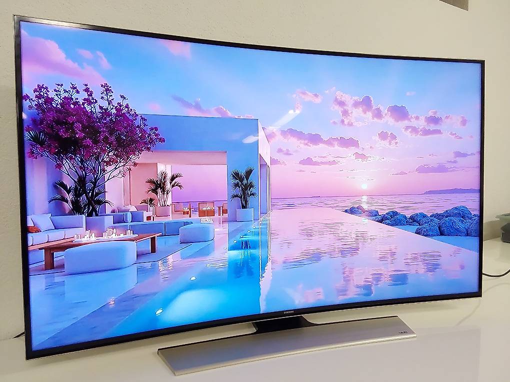 Samsung Smart TV Curved 55 Zoll 4K UHD WiFi HDMI im Kanton Zürich ...