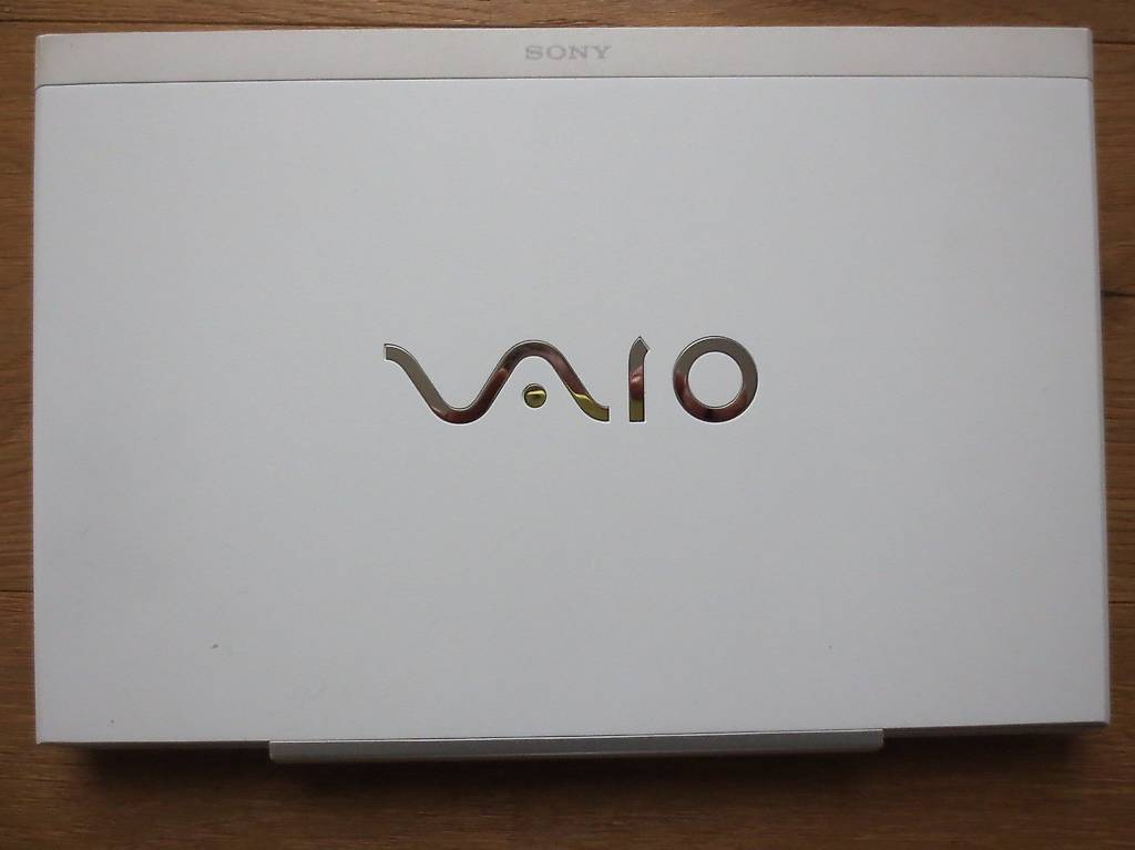 Sony Vaio PCG-4121GM - i5 - 4GB - weiss/silber - DEFEKT im Kanton Bern ...