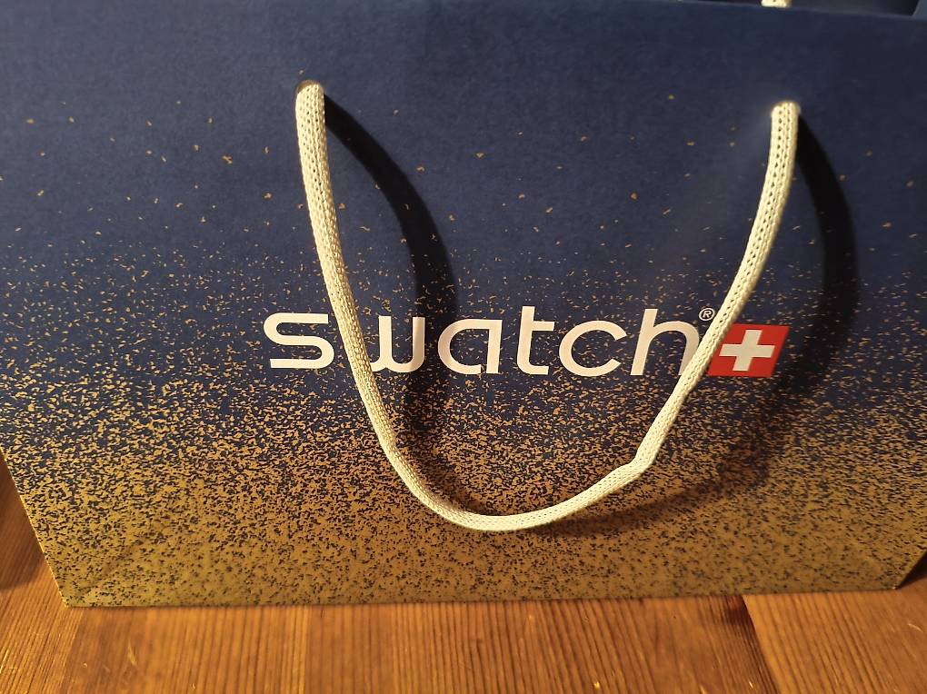 Swatch mission to earthphase moonshine gold inkl. Versand im Kanton ...