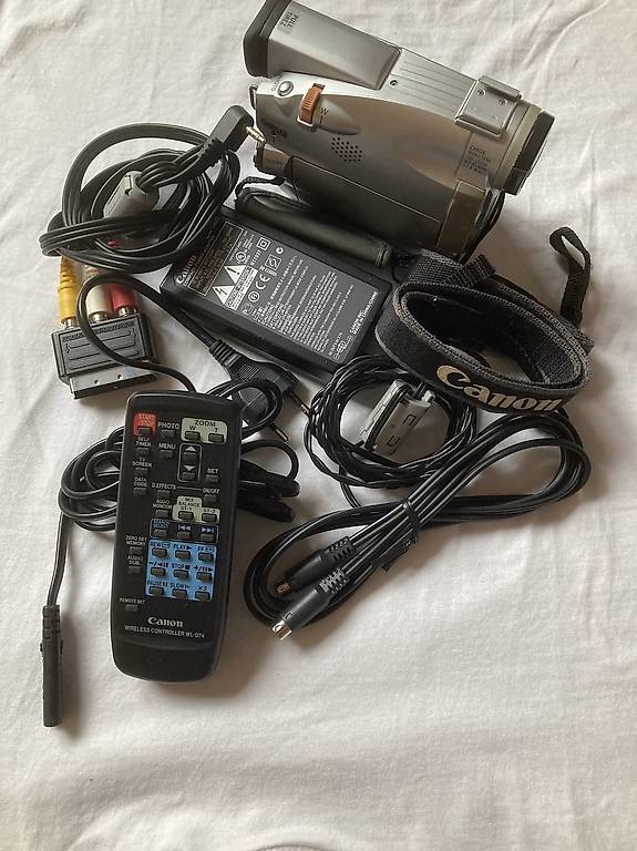 Camcorder Canon MV300 MiniDV im Kanton Solothurn - tutti.ch