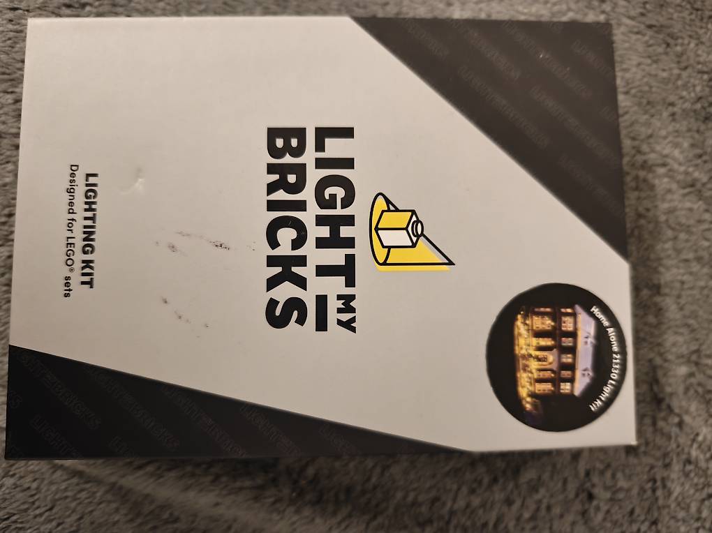 Lego Kevin Allein zu Hause inkl Light my Bricks im Kanton Aargau - tutti.ch