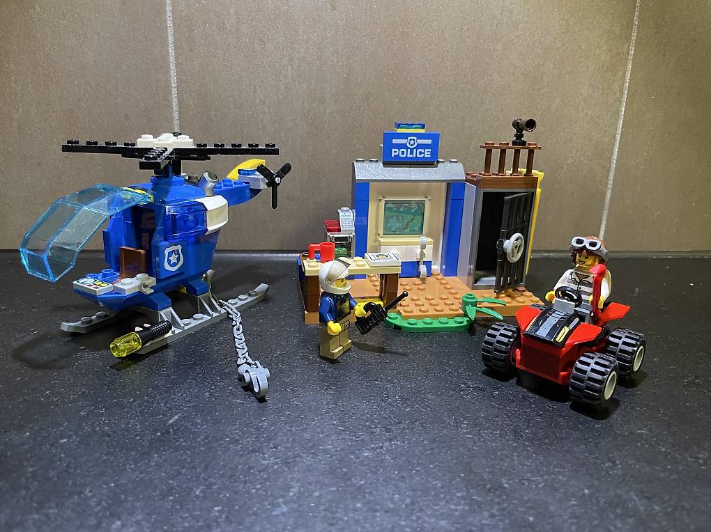 Lego 10751 :Juniors Gebirgspolizei im Kanton Basel-Landschaft - tutti.ch