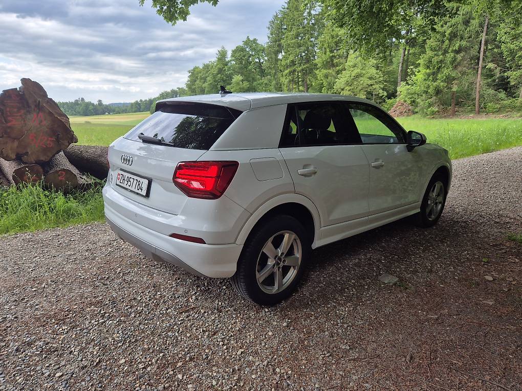 Audi Q2 S-Tronic - Virtual Cockpit |8-fach bereift im Kanton Zürich ...