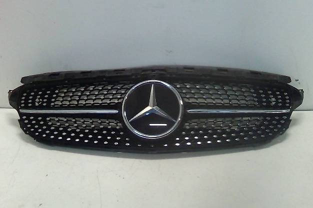 A00088800 A2058881760 Kühlergrill Mercedes-Benz C-CLASS im Kanton ...