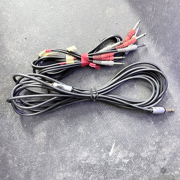 KORG D888 | Digital Recording Studio | Microphon | Kabel - tutti.ch