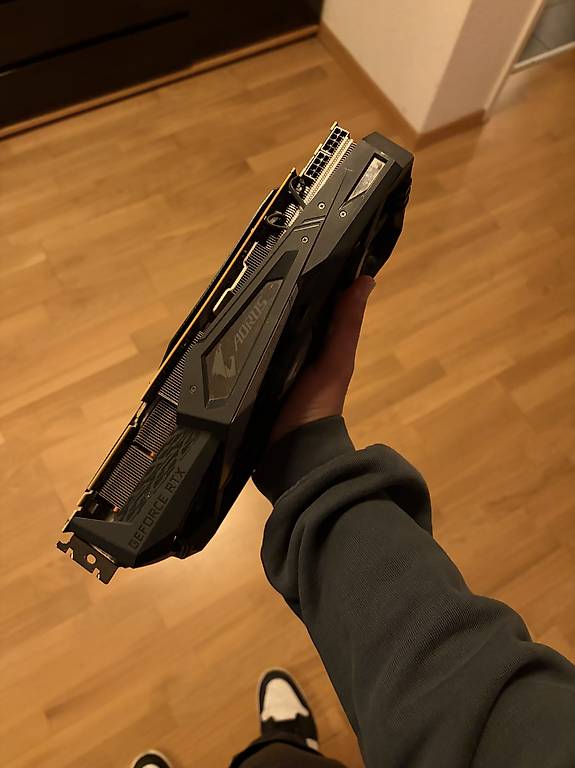 Nvidia RTX 2080 TI Aorus Xtreme 11GB im Kanton Zürich - tutti.ch