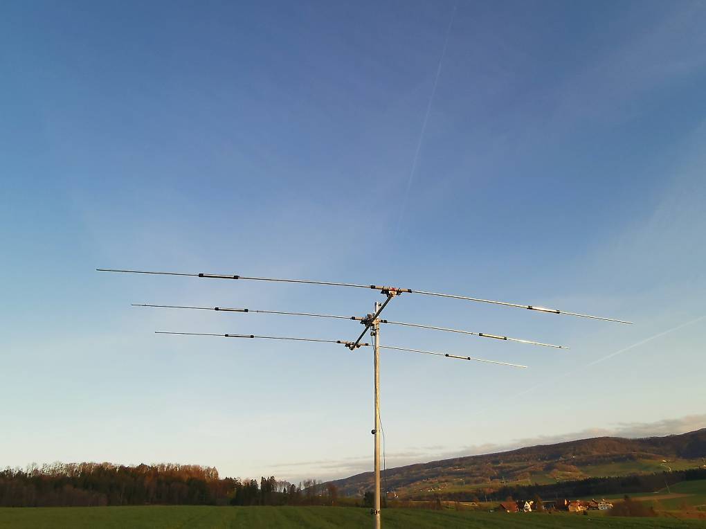 Amateurfunk ZX-Yagi Mini-2000 3 Band 10-15-20m im Kanton Zürich - tutti.ch