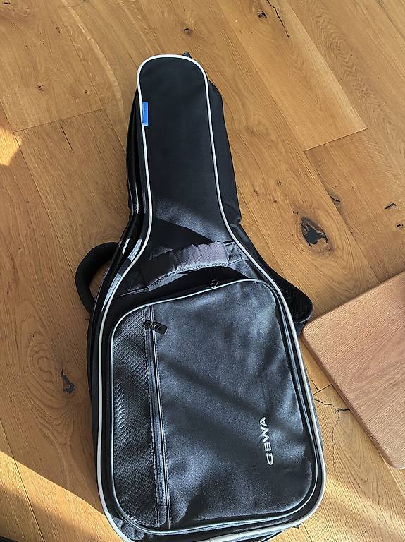 Manuel Rodriguez T-53 kindergitarre im Kanton St. Gallen - tutti.ch