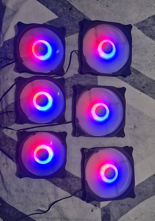 6X Kolink Umbra ARGB LED im Kanton Zürich - tutti.ch