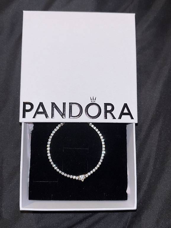 Pandora Sparkling Heart Tennis Bracelet (vergoldet) - NEU im Kanton ...