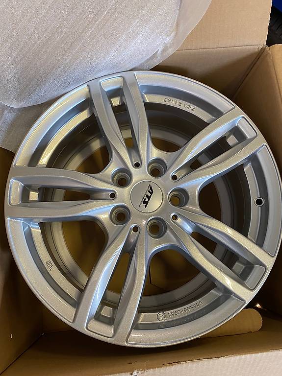 Cerchi in lega mai usati im Kanton Tessin - tutti.ch