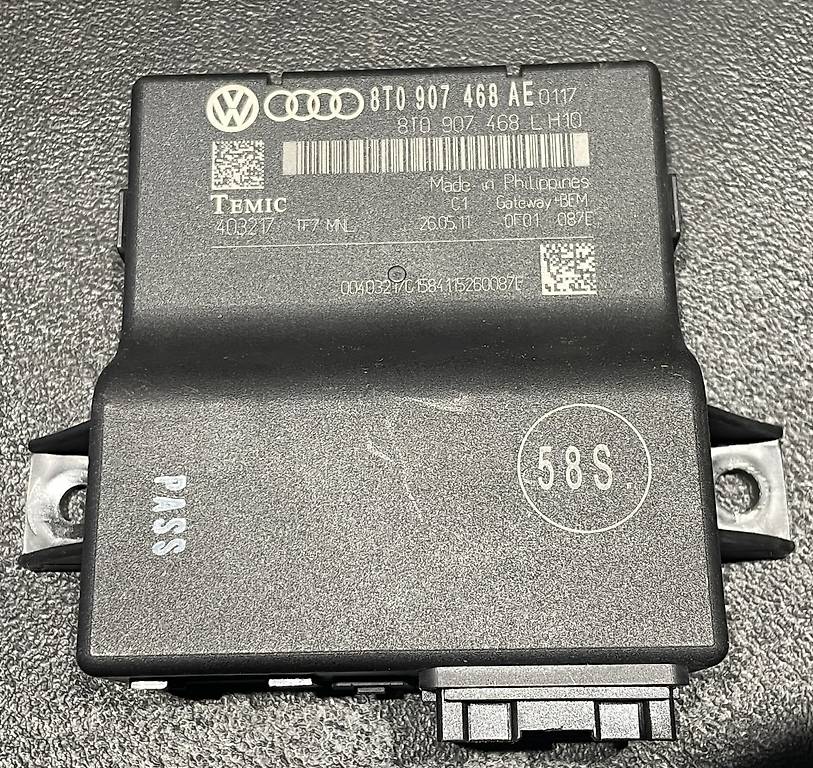 8T0907468AE Gateway Steuergerät Audi Q5 2.0TFSI 2011 im Kanton Luzern ...