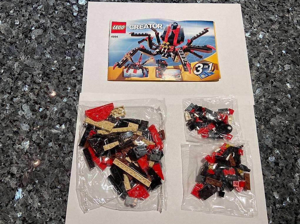 Neues LEGO 4994 Creator Set Gruselige Tiere im Kanton Bern - tutti.ch