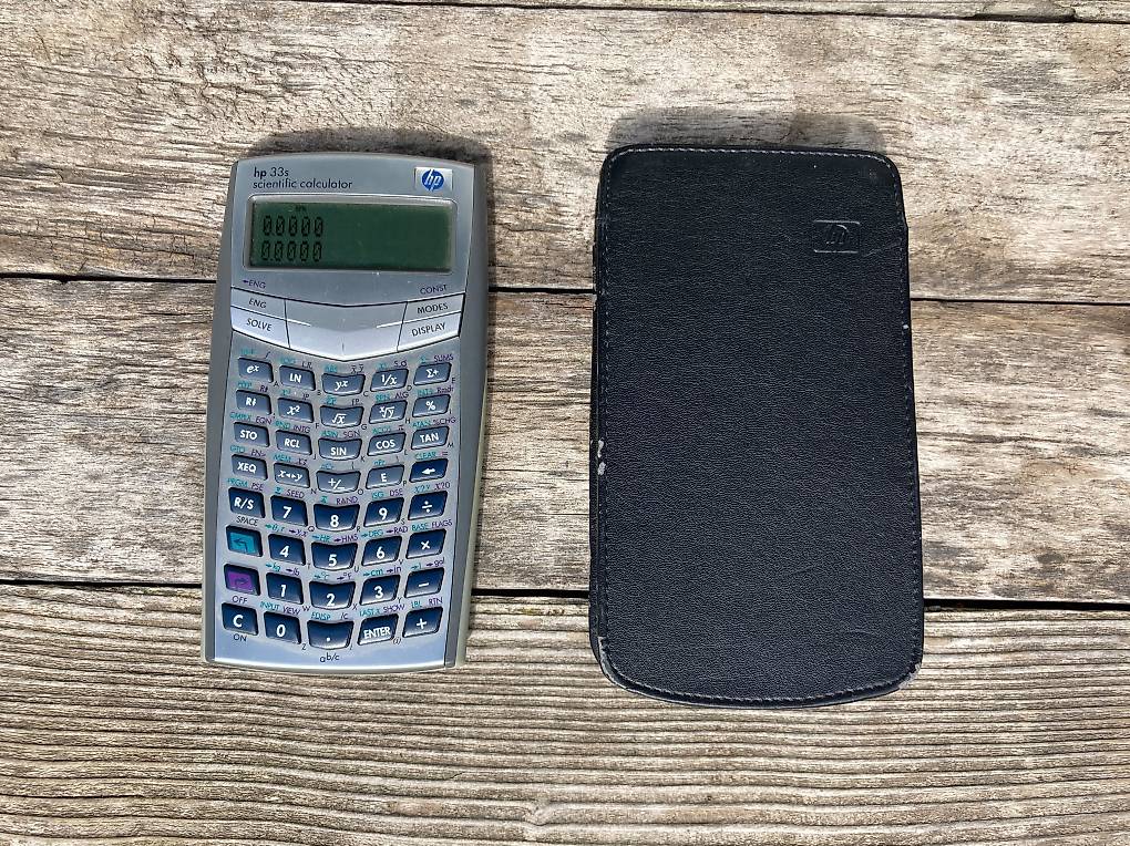 HP 33s scientific calculator im Kanton Waadt - tutti.ch