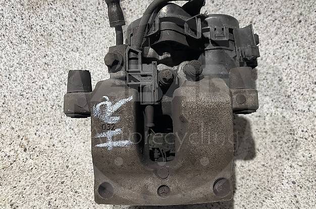 A2054230281 A0009061303 Bremszange Bremssattel hinten rechts im Kanton ...