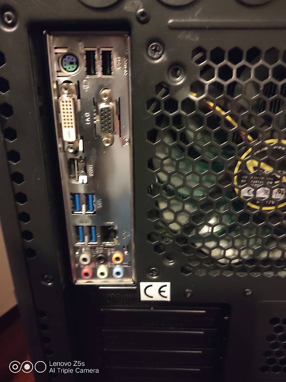 Gigabyte H170-HD3 DDR 3 kompl. PC mit i5 6600k, im Kanton Zug - tutti.ch