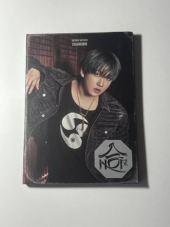 Stray kids Changbin Hop accordion version im Kanton Zürich - tutti.ch
