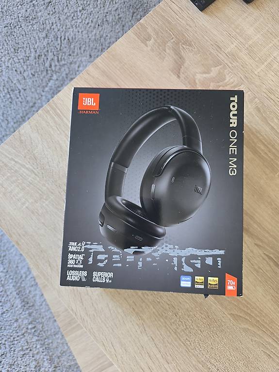 JBL Tour One M3 (neu) inkl. Gratislieferung im Kanton Zürich - tutti.ch