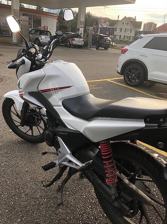 Honda CB 125 F Ab MFK im Kanton Basel-Stadt - tutti.ch