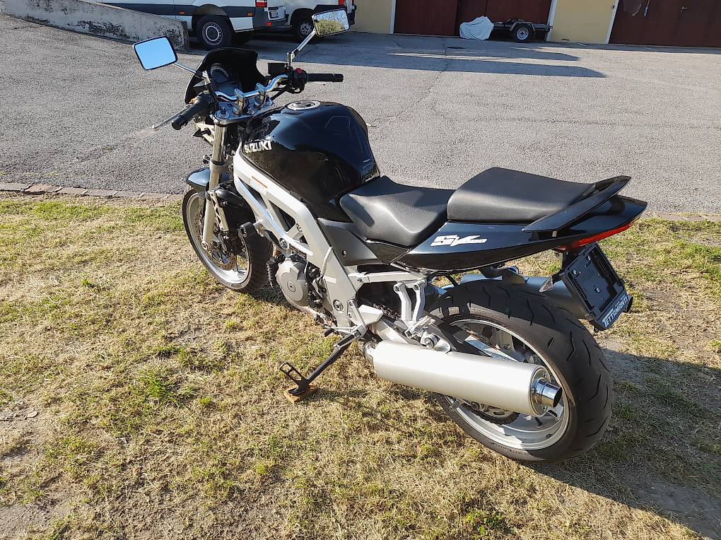 Suzuki SV 1000 Suzuki SV1000 SUZUKI SV1000 suzuki sv1000 Canton Tessin ...