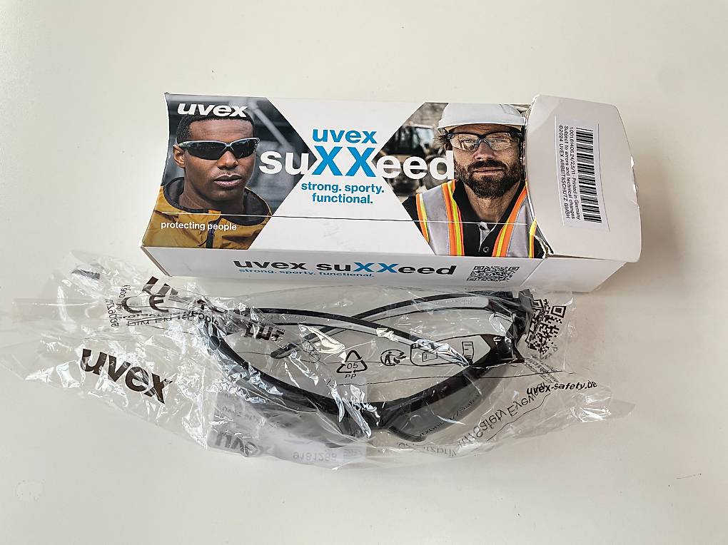 Uvex suXXeed Schutzbrille ? neu & originalverpackt im Kanton Zürich ...