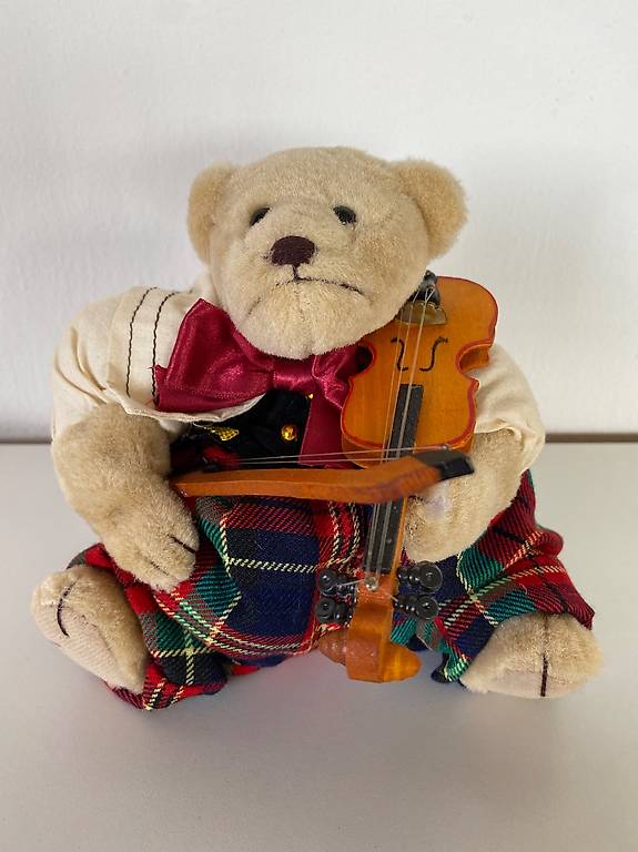 W.H. Breimer the Original Collection Bär mit Violine im Kanton Zürich ...