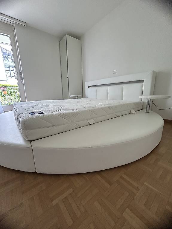 Rundes Bett Drehbar