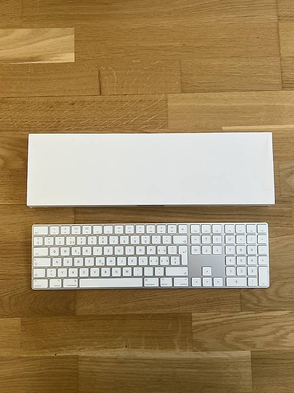 Apple Magic Keyboard incl. Number Pad im Kanton Zürich - tutti.ch
