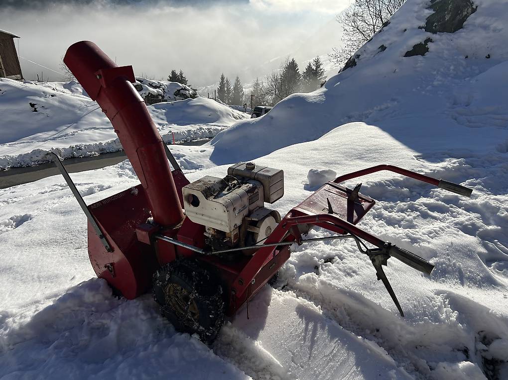 Schneefräse Aebi (Ab Service) im Kanton Uri - tutti.ch