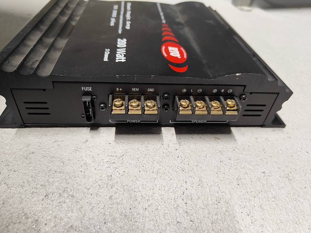 Amplificatore audio 2 canali per auto RTO im Kanton Tessin - tutti.ch