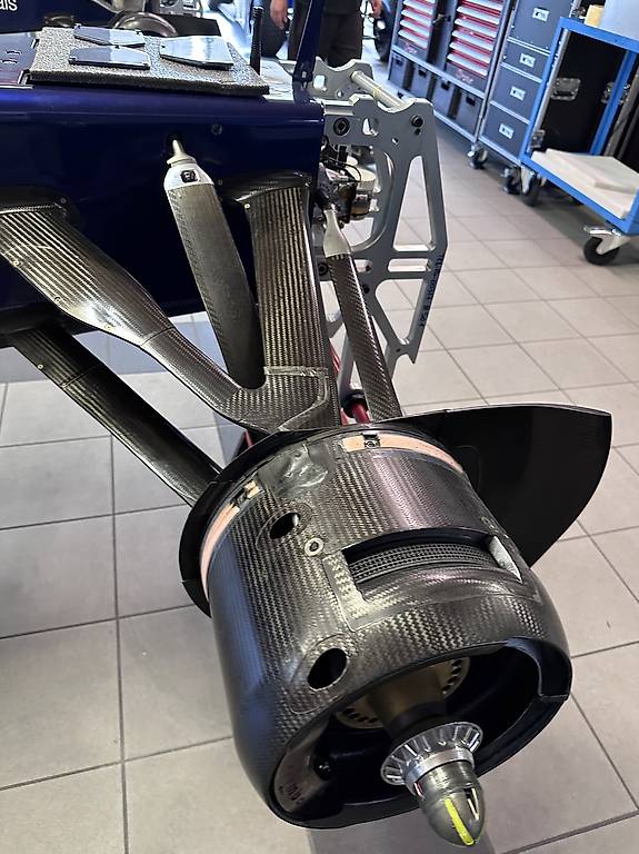 Original Red Bull Formel 1 Rad Magnesiumfelge im Kanton Aargau - tutti.ch