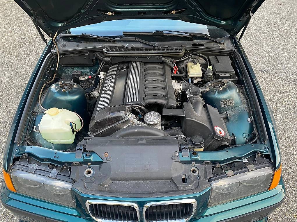 Schlachte Bmw E36 320i Limousine M im Kanton Solothurn - tutti.ch