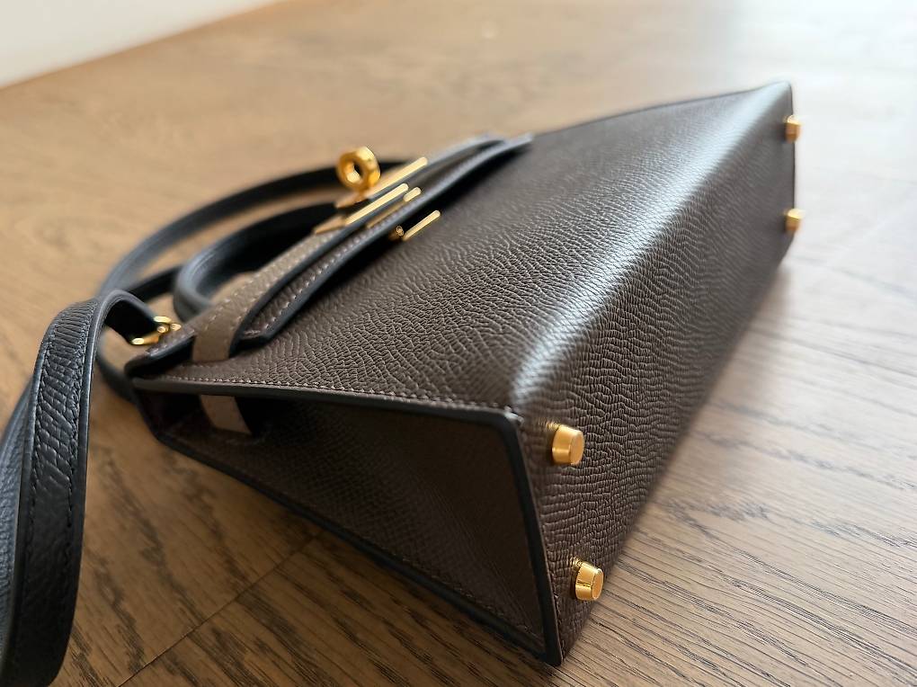 Hermès Mini Kelly Sellier Tri-Color Ecorce / Etoupe / Black im Kanton ...