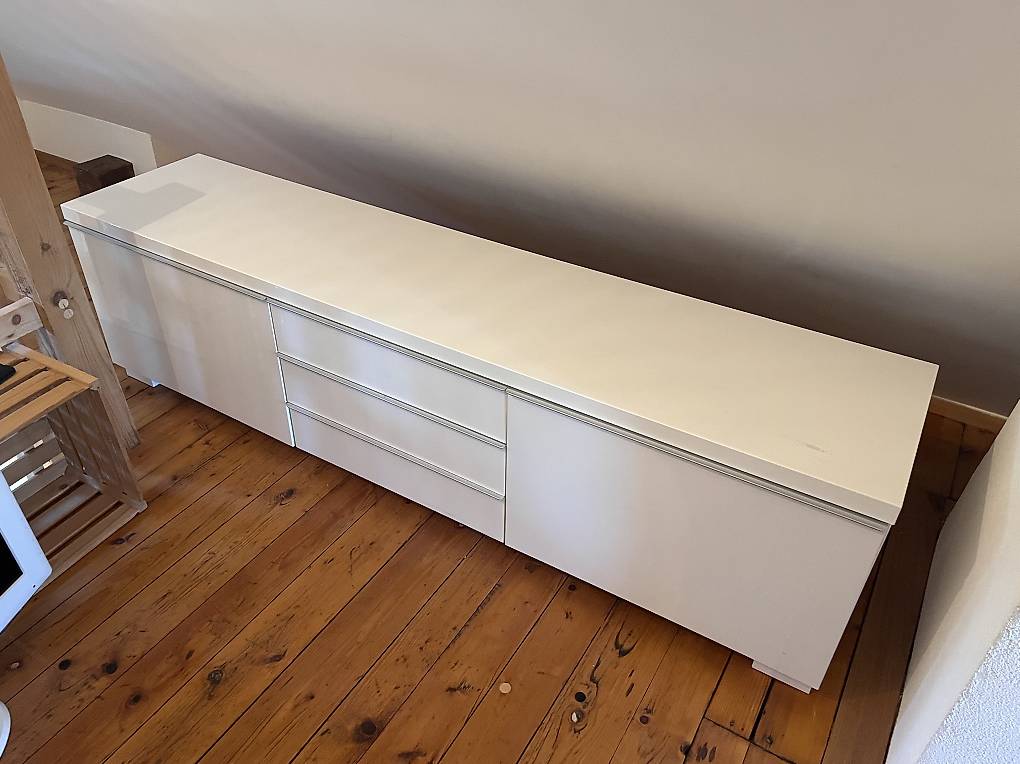 TV-Möbel gratis im Kanton St. Gallen - tutti.ch