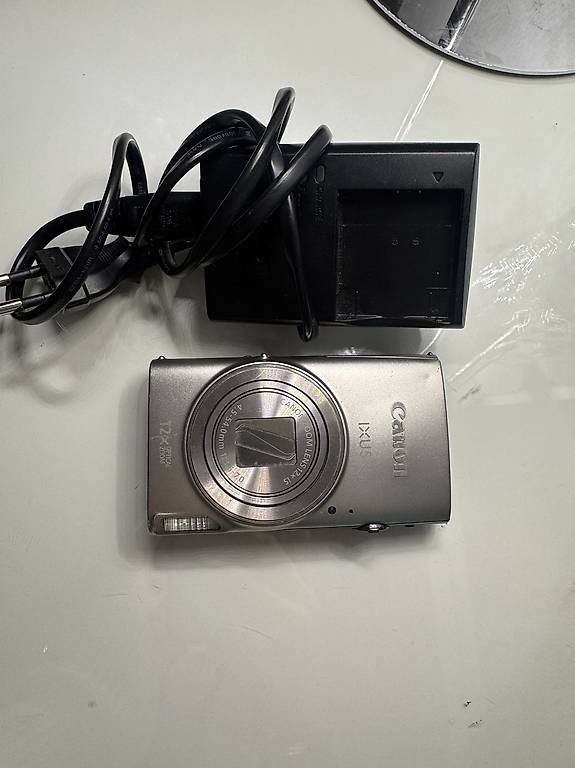 Canon IXUS 285 HS im Kanton St. Gallen - tutti.ch