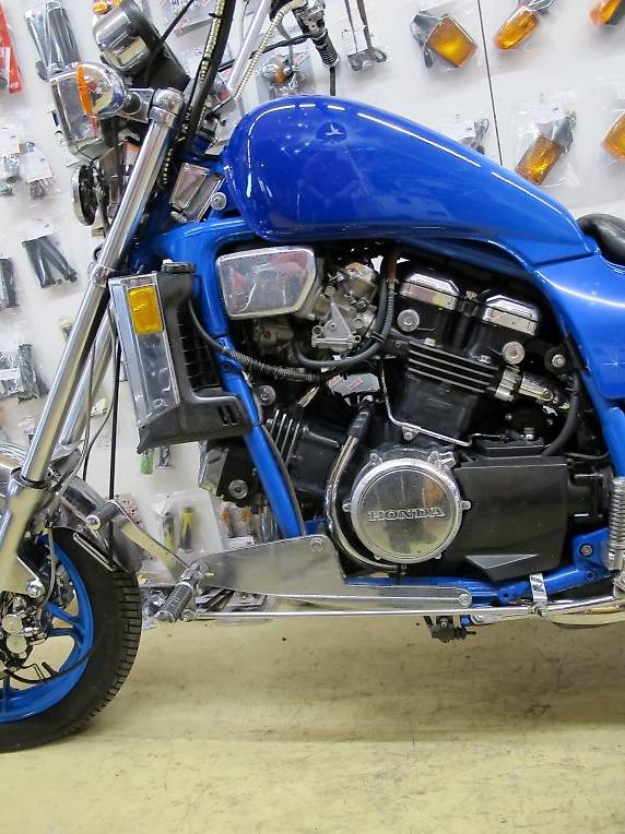 MC VF1100C Chopper super Umbau V4 ähnlich V-Max MCReb OtReb im Kanton ...