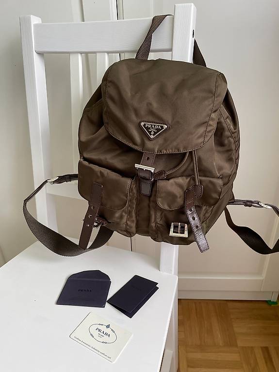 Prada rucksack full set - wie NEU im Kanton Basel-Stadt - tutti.ch