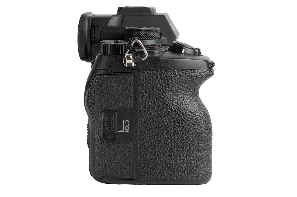 Sony Alpha 7R Mark V A7R MK 5 Kamera + 90mm FE 2.8 Objektiv im Kanton ...