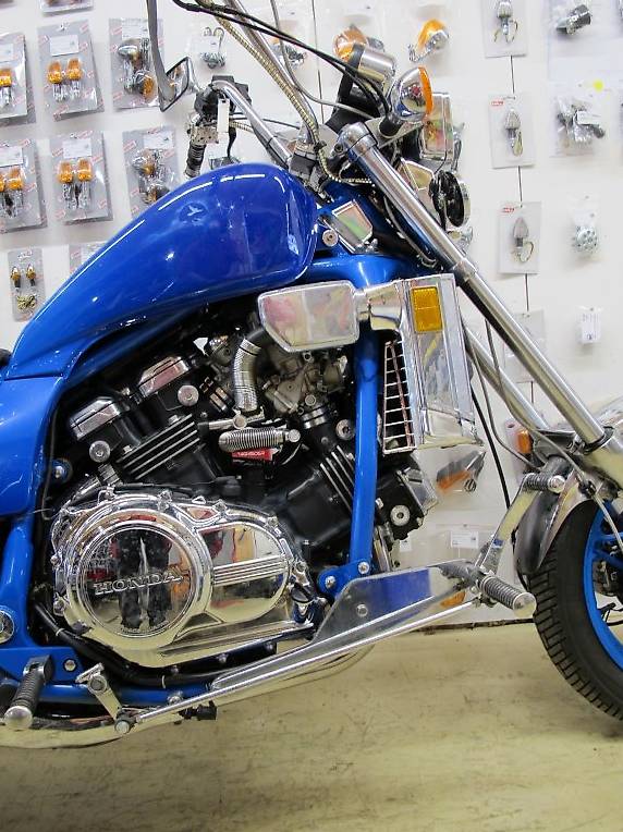 MC VF1100C Chopper super Umbau V4 ähnlich V-Max MCReb OtReb im Kanton ...