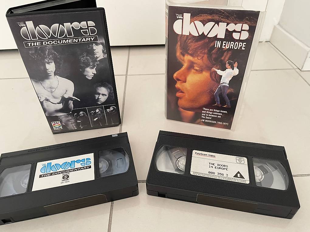 Videocassette VHS THE DOORS Cantone Ticino - tutti.ch