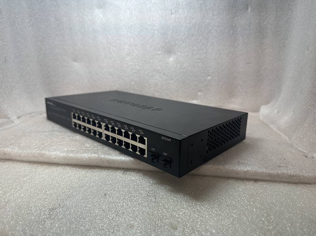 Netgear 24-Port-Gigabit-PoE-Ethernet-Managed-Netzwerk-Switch im Kanton ... Netgear 24-Port-Gigabit-PoE-Ethernet-Managed-Netzwerk-Switch im Kanton ...