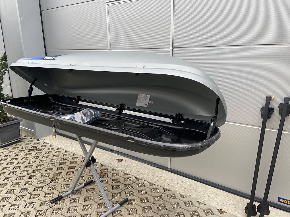 XL Dachbox Thule Alpine 700 mit oder ohne Thule Dachträger im Kanton ...