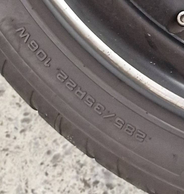 Felgen 22 Zoll Aversus 285/35/R22 im Kanton Aargau - tutti.ch